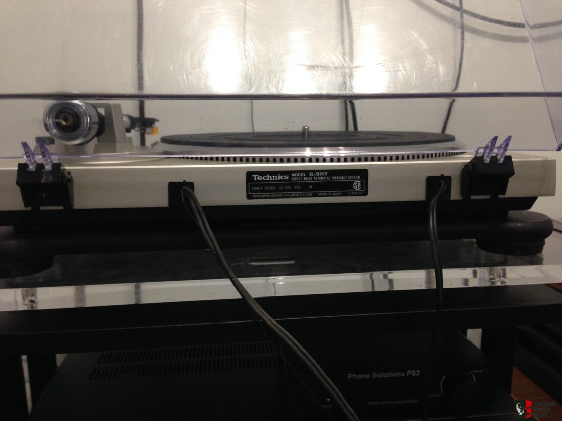 Technics SL-Q202 Quartz Lock semi-auto turntable with new Audio ...