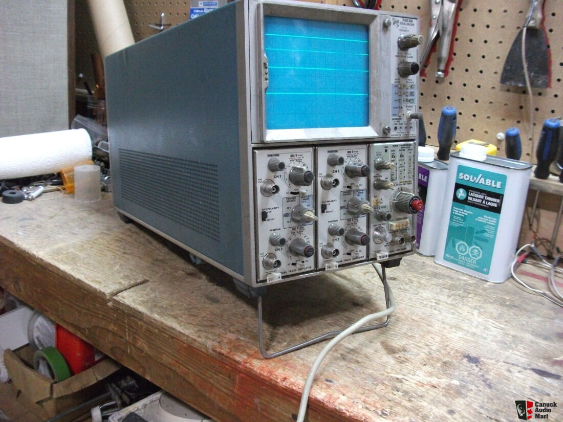 TEKTRONIX 50 MHZ 4 traces oscilloscope model 7403N Photo #3671478 ...