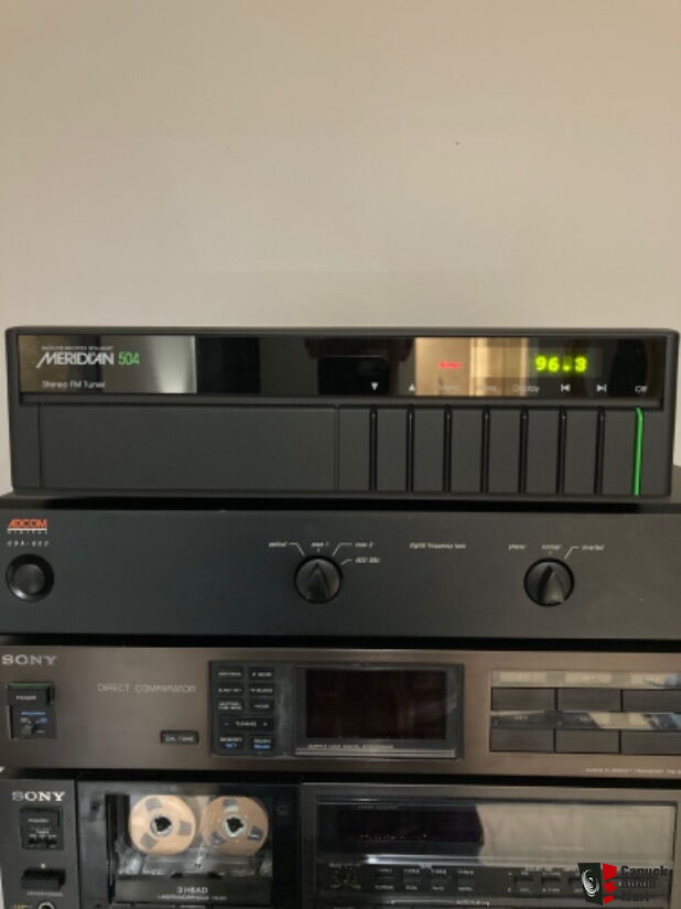 Meridian 504 Tuner *SOLD PENDING Photo #3685304 - UK Audio Mart