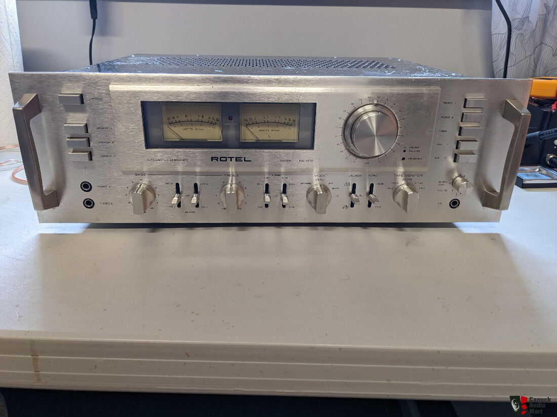 Rotel RA-1412 Integrated Stereo Amplifier for parts or repair Photo ...