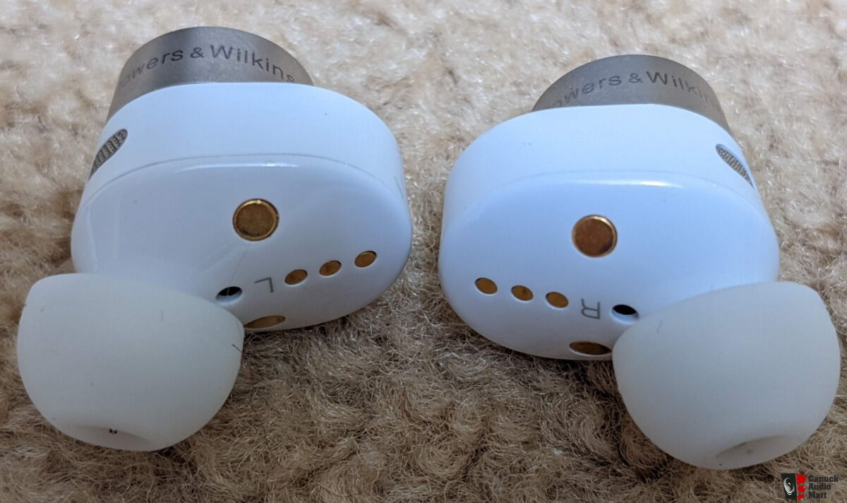 Bowers & Wilkins PI7 True Wireless Noise Cancelling In-Ear Headphones ...