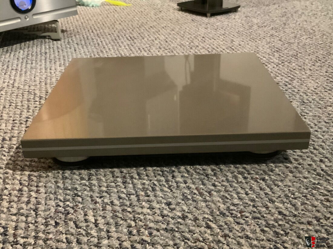 Amplifier or Turntable Isolation platform Photo #3701544 - UK Audio Mart
