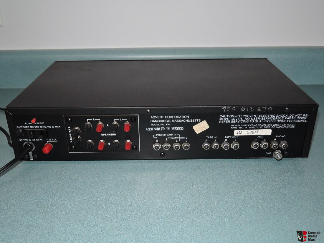 Advent 300 Integrated Amp/Tuner Photo #3707039 - Canuck Audio Mart