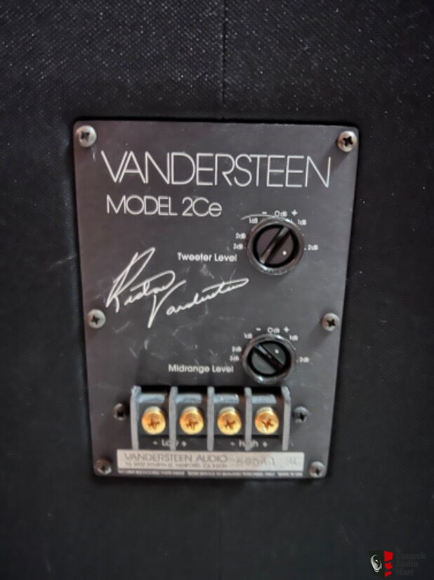 Vandersteen Model 2CE Signature For Sale - Canuck Audio Mart