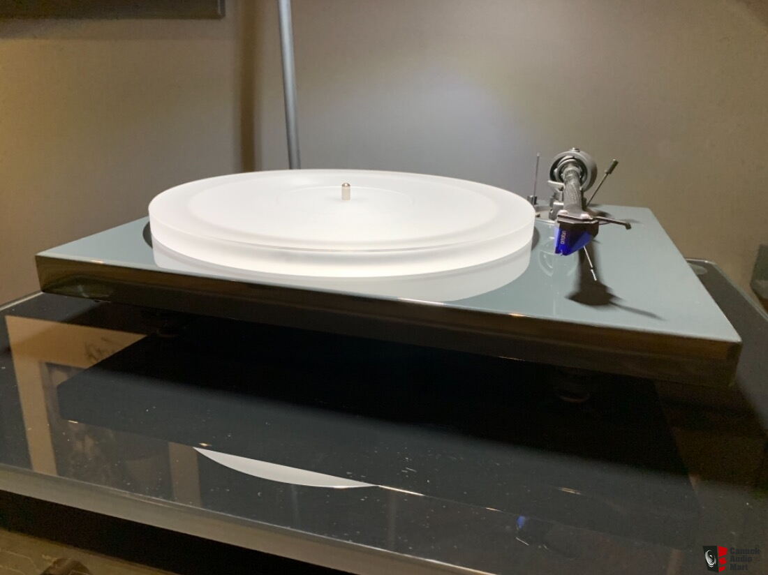 Pro-Ject 1- Xpression III with extras! Photo #3709956 - Canuck Audio Mart