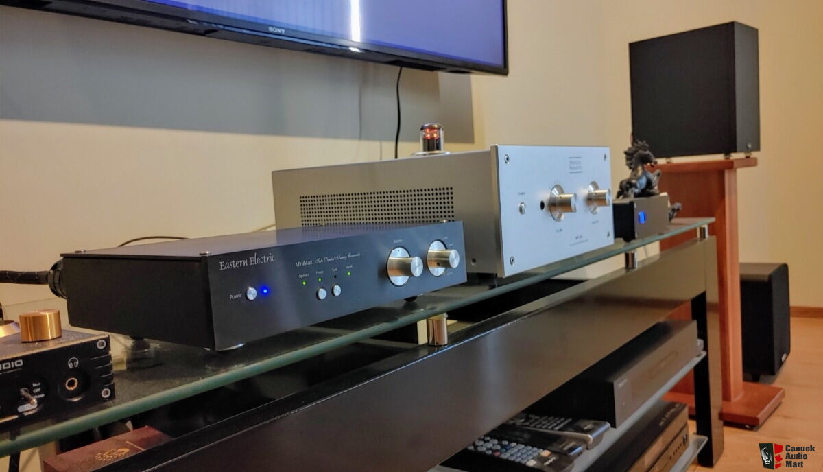 Musical Paradise MP 701 preamp Photo #3715677 - Canuck Audio Mart