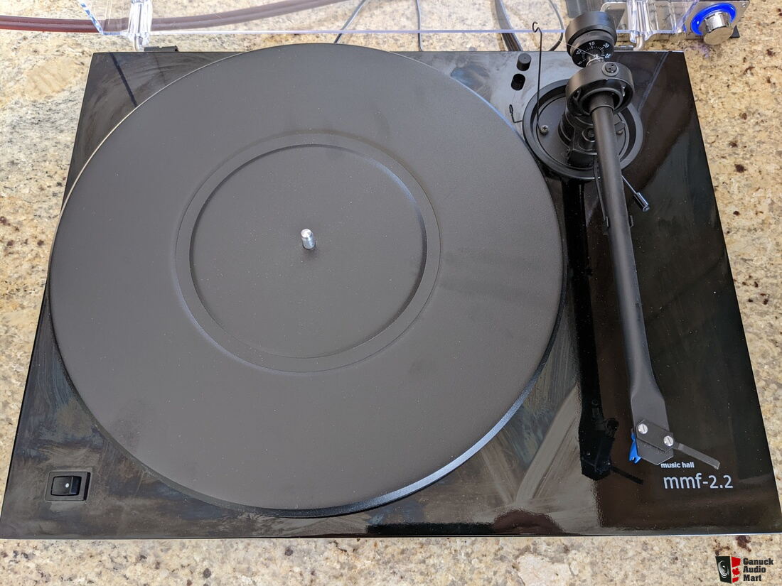 Music Hall 2.2 belt drive turntable Photo #3720616 - Canuck Audio Mart