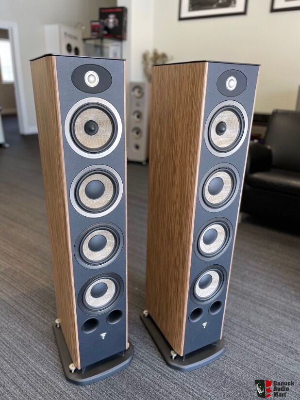 Focal Aria 936 floorstanders (walnut) (demo model) Dealer Ad - Canuck ...