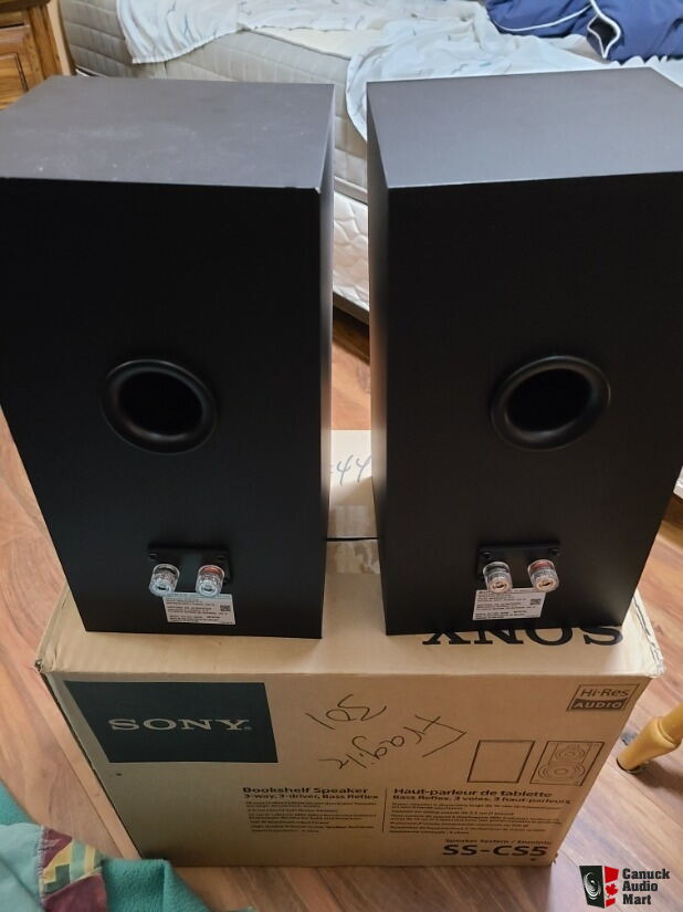 Sony SS CS5 bookshelf speakers Photo #3733576 - UK Audio Mart