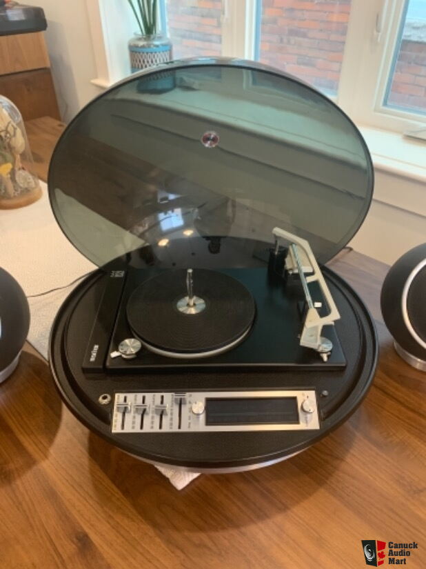 1970 Electrohome Mariner Apollo 862 Record Player and speakers Photo ...