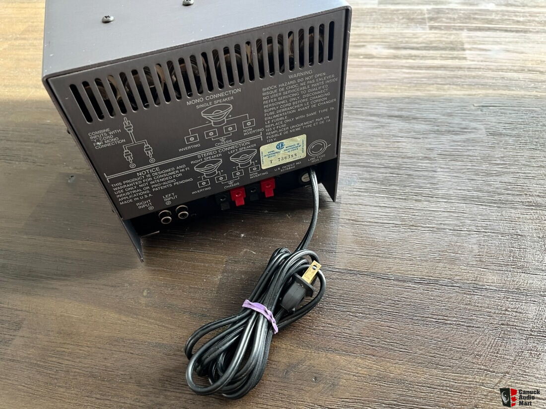 Carver M400t Power Amplifier Photo #3759742 - Canuck Audio Mart