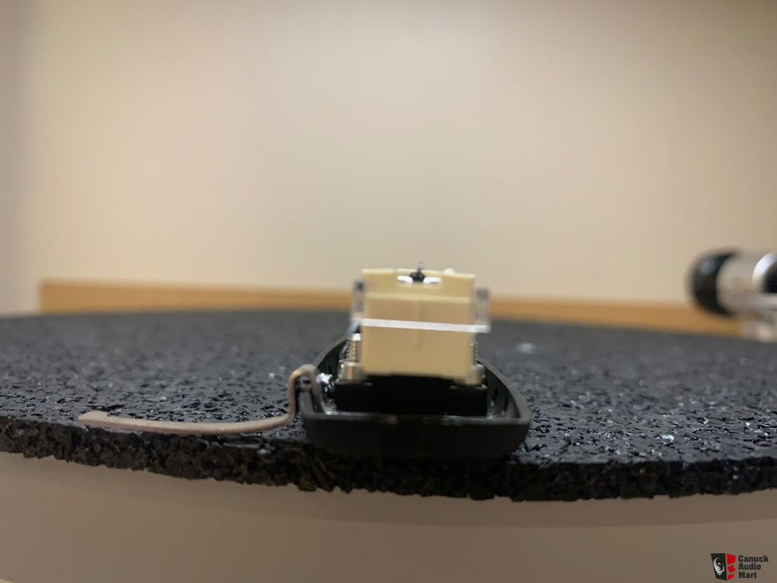 Akai Head shell with cartridge $30 Photo #3763134 - UK Audio Mart