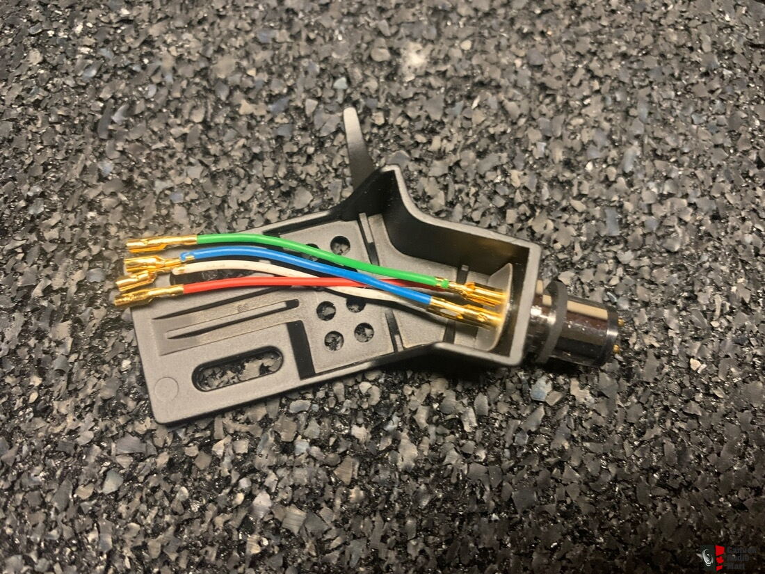 Akai Head shell with cartridge $30 Photo #3763134 - UK Audio Mart