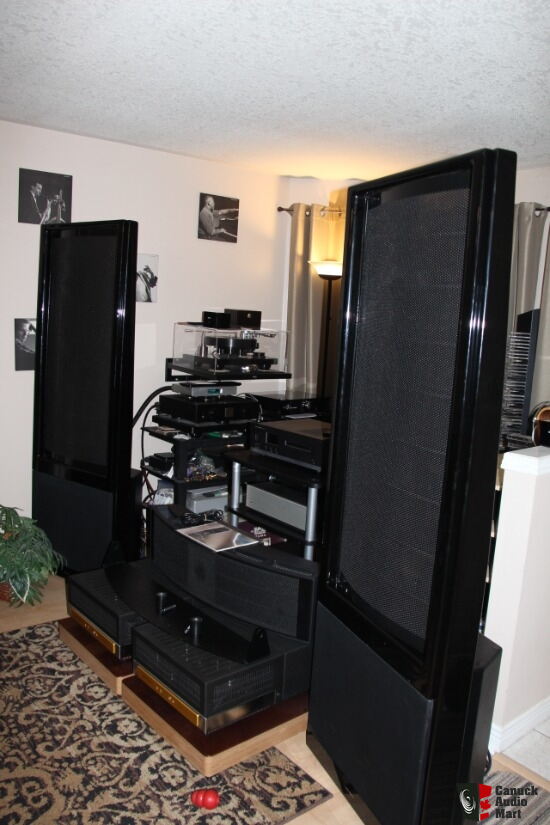 Martin Logan Monolith 3 electrostatic/hybrid speakers Photo #3768238 ...