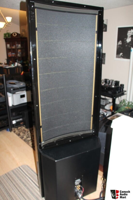 Martin Logan Monolith 3 electrostatic/hybrid speakers Photo #3768241 ...