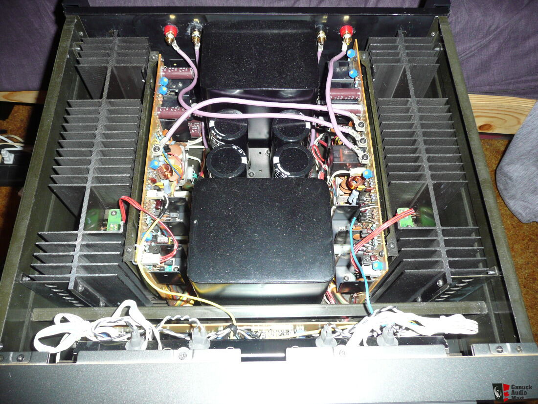 AKAI PS 200m Power Amplifier Photo #3770693 - Canuck Audio Mart