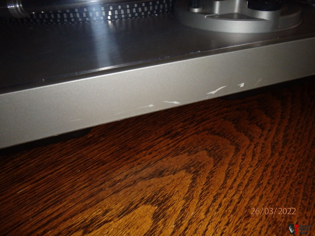 Technics SL-D303 Fully Automatic Direct Drive Turntable Photo #3774676 ...