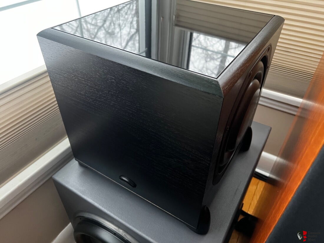 Paradigm Seismic 12 Photo #3780982 - Canuck Audio Mart