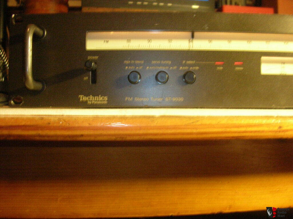 VIntage Technics ST-9030 Tuner Photo #378154 - US Audio Mart