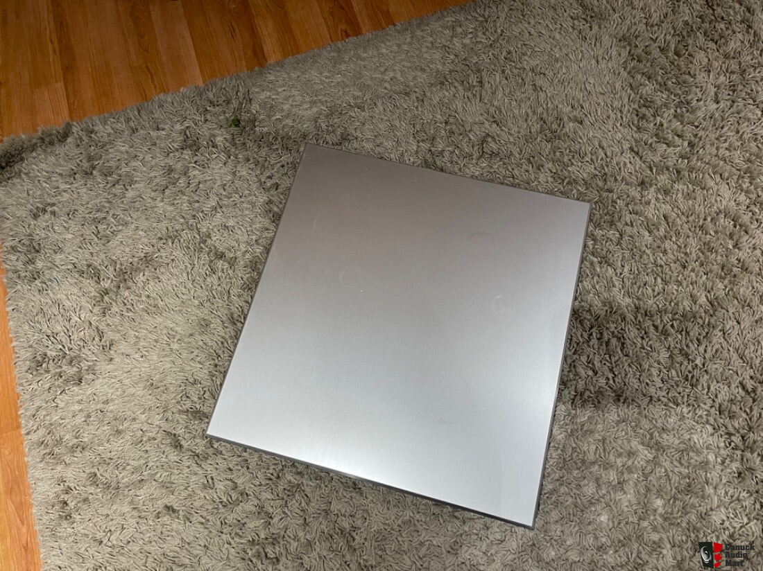 symposium ultra platform 19x18 inches Photo #3783226 - Canuck Audio Mart