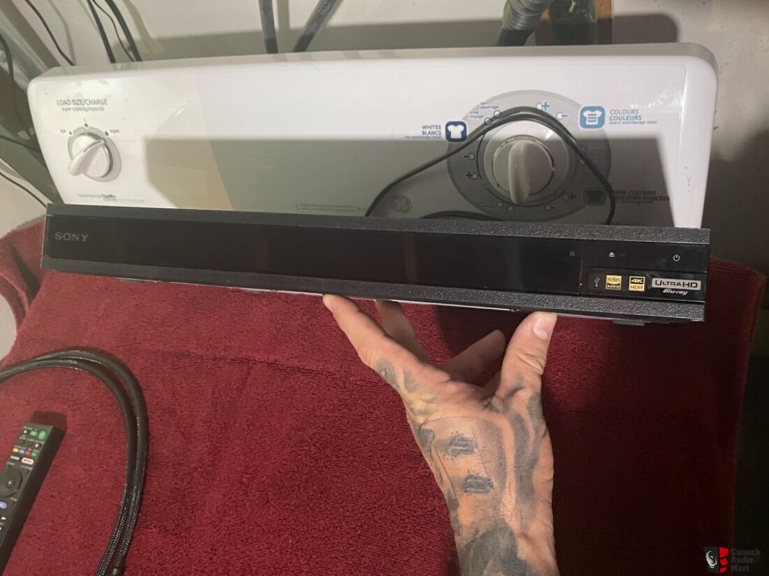 Sony 4k player Photo #3789063 - US Audio Mart
