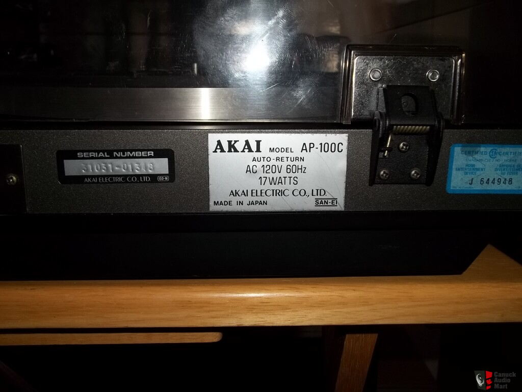 AKAI AP-100C TURNTABLE WITH AKAI PC35 CARTRIDGE & NEW AKAI RS-33 STYLUS ...