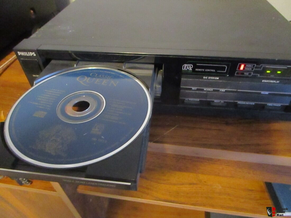 Vintage Phillips Compact Disc Player and Remote Model CD450 from the ...
