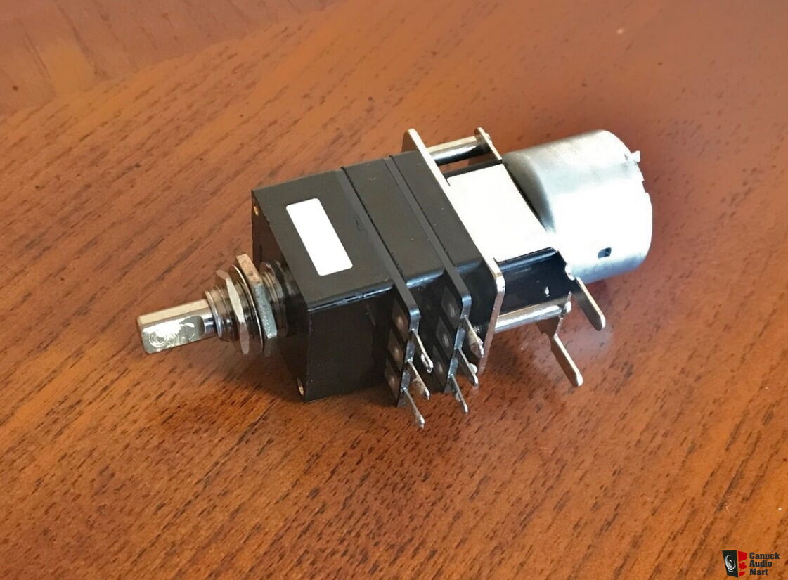 Potentiometer TKD Motorized Volume Control Photo #3799103 - US Audio Mart