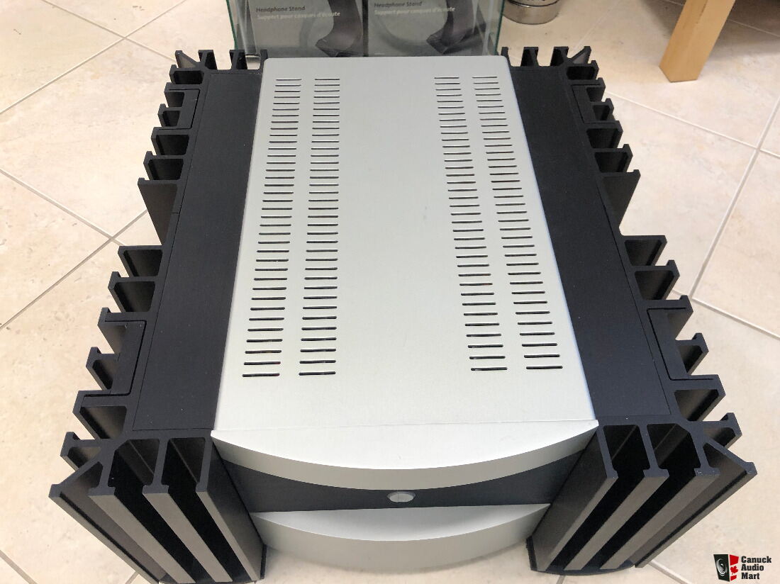 Mark Levinson 333 Power Amp. Rebuilt! Photo #3801089 - Canuck Audio Mart