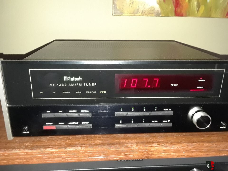McIntosh MR 7082 Stereo AM/FM Tuner Photo #3809432 - Canuck Audio Mart