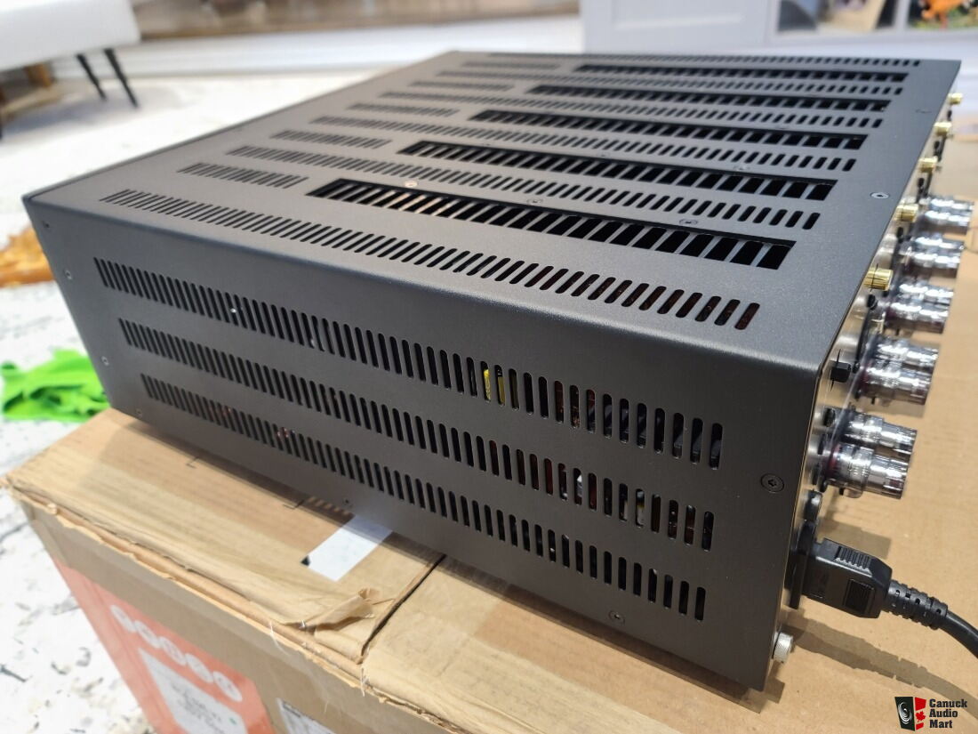 Anthem MCA 525 gen 2 5-channel power amplifier Photo #3817598 - UK ...
