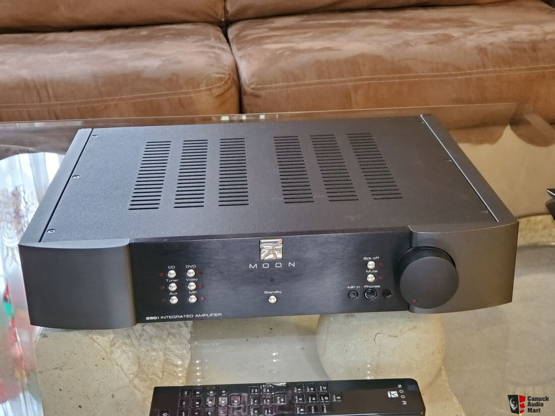 Moon 250i Integrated Amplifier Photo #3824748 - Canuck Audio Mart