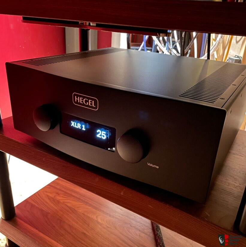 Hegel H590 - Integrated Amplifier 301W / Channel - DAC / Streamer Photo ...