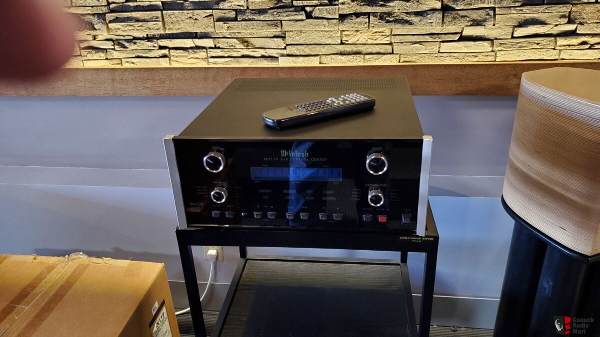McIntosh MX119 Processor Preamplifier *Please read Photo #3832121 ...
