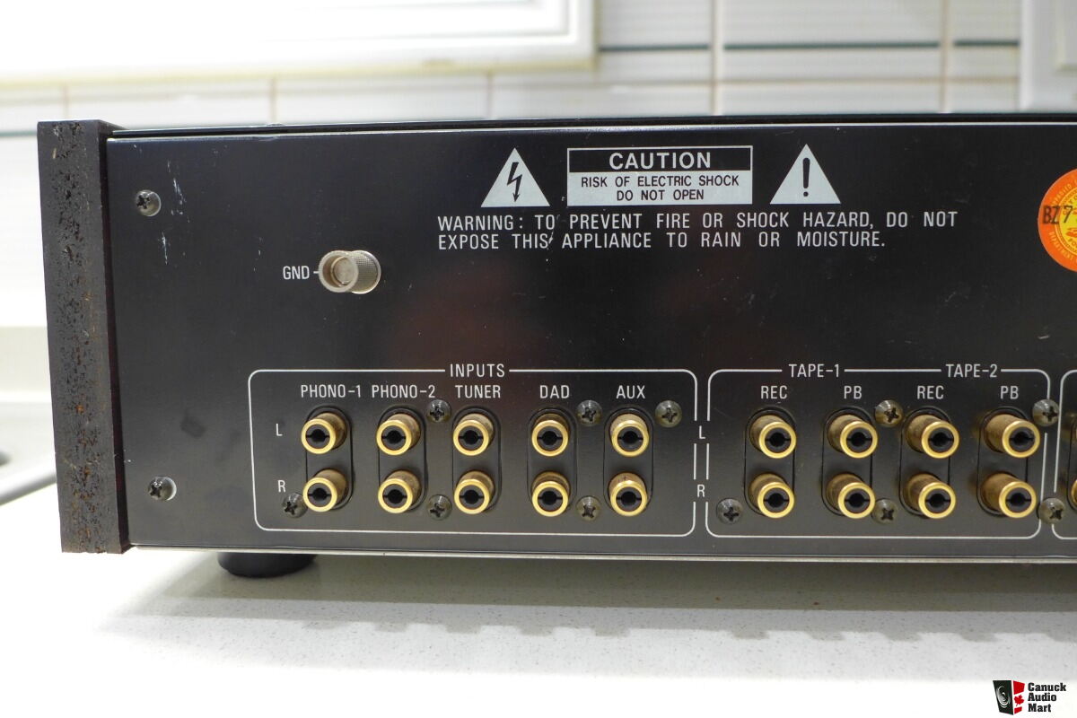 Denon Percision Audio Preamp PRA-1000 MC/MM Phono CD Preamp Photo ...