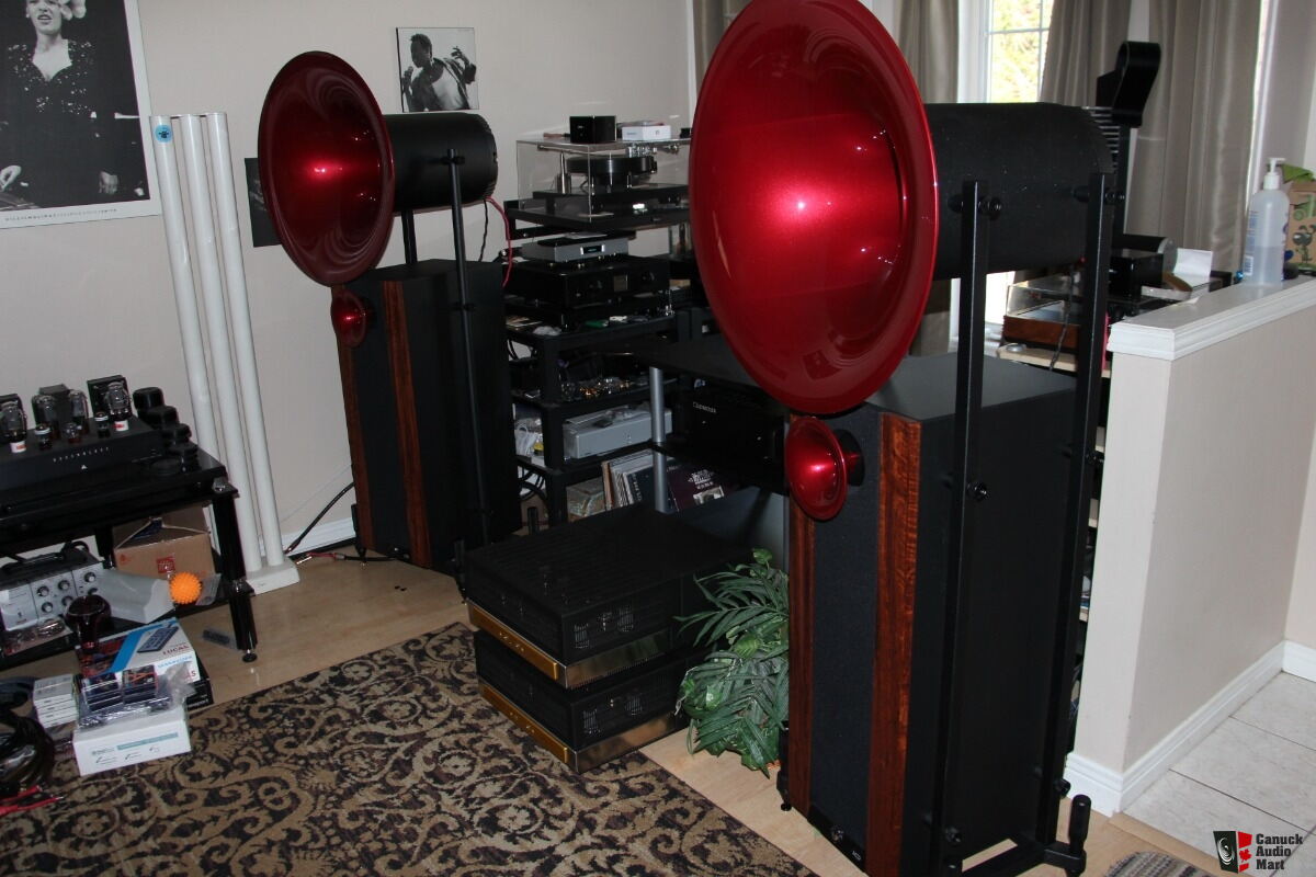 Avantgarde Acoustic DUO XD speakers Photo #3835414 - Canuck Audio Mart