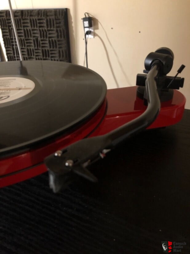 Project rpm 3 carbon turntable (ortofon silver cartridge) Photo ...