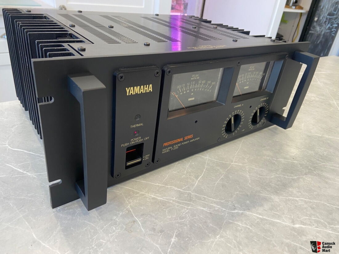 Yamaha P2200 VERY NICE PERFECT WORKING,free canada shipping,100/100 ...