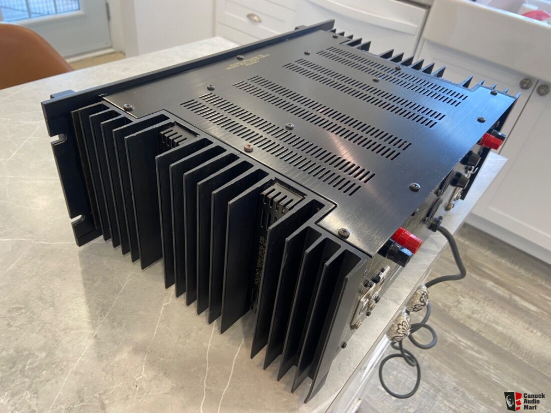 Yamaha P2200 VERY NICE PERFECT WORKING,free canada shipping,100/100 ...