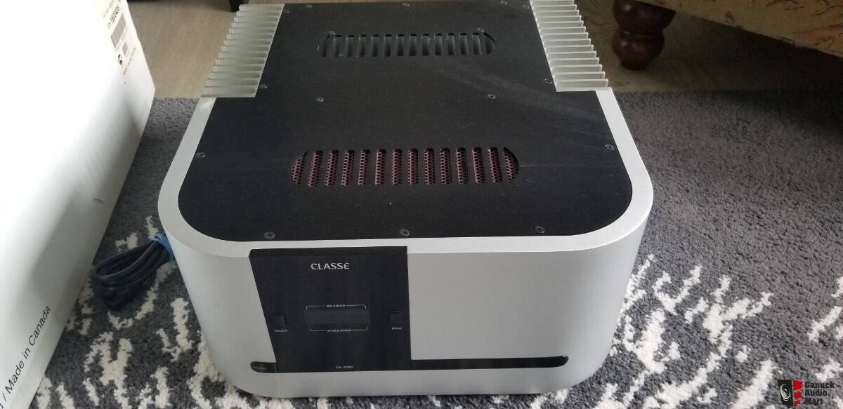 Classe CA-3200 three channel amplifier For Sale - Canuck Audio Mart