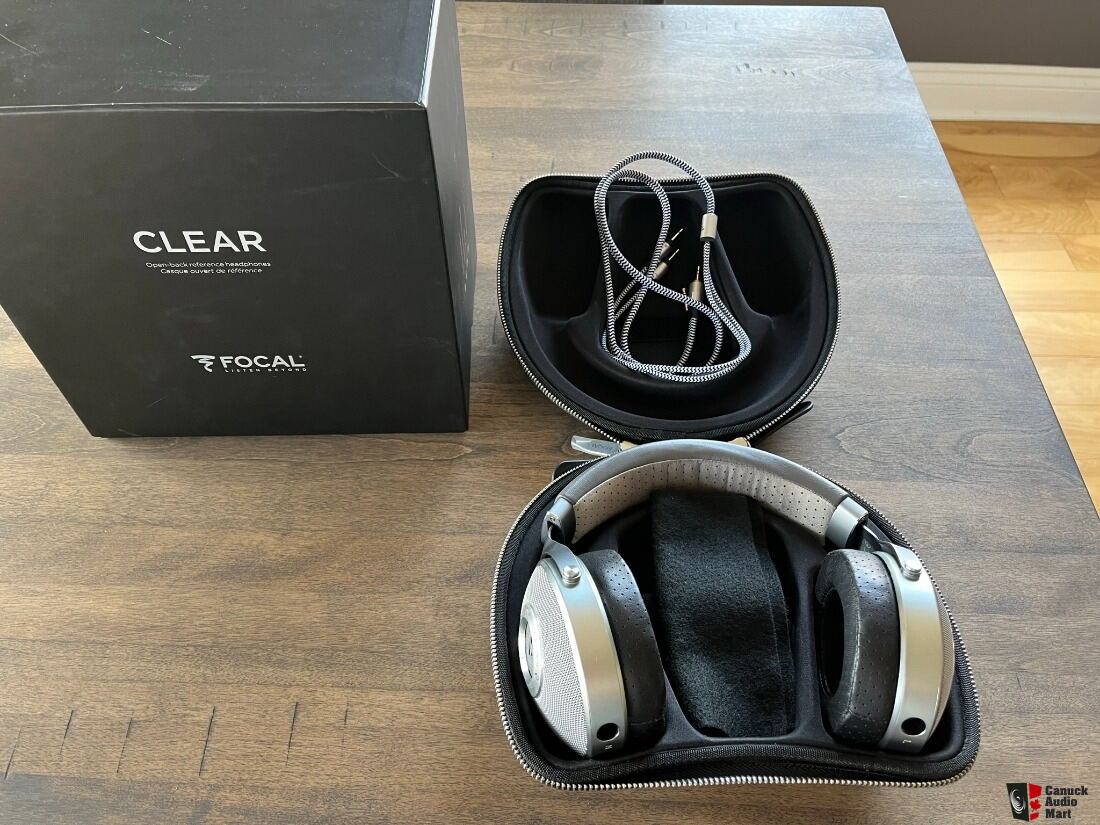 Focal Clear /w replacement pads Photo #3848847 - Canuck Audio Mart