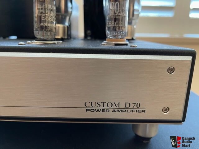 Bruce Moore Custom D-70 tube amplifier. 100 watts/channel Photo ...