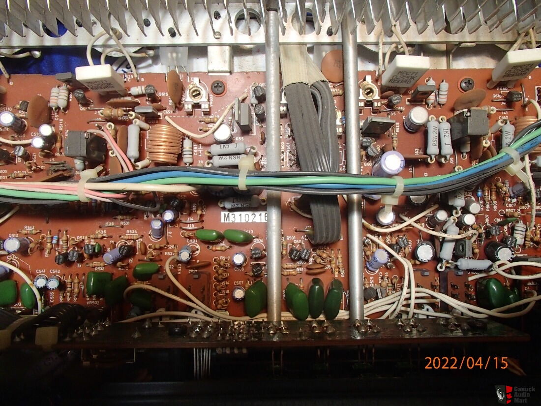 nad-3140-integrated-amplifier-solid-state-circa-1980-photo-3857514