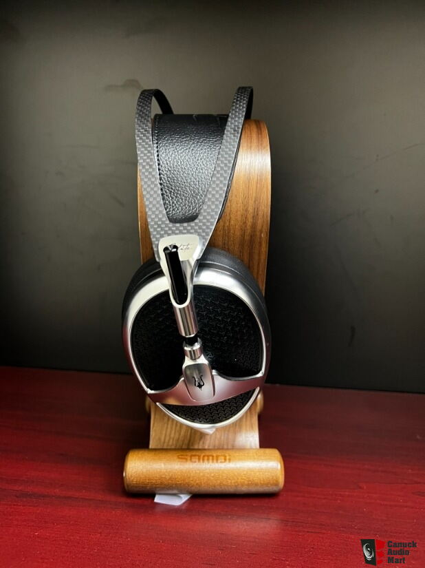 Meze Elite, under warranty until 10/23 Photo #3861518 - Canuck Audio Mart