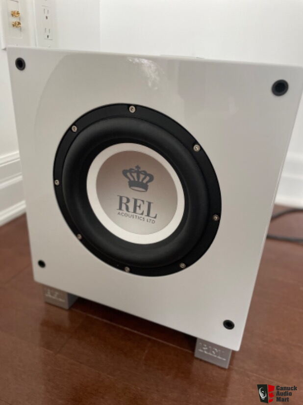 REL T7i white like new Photo #3865515 - Canuck Audio Mart