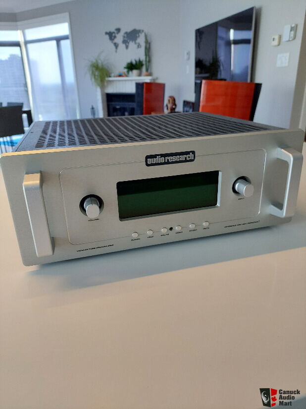 Audio Research REF 5se reference preamplifier with new tubes Photo ...