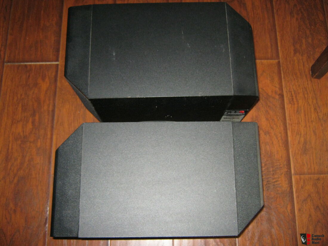 Bose 301 Series IV pair with WB-3 wall mounting brackets Photo #3869519 ...