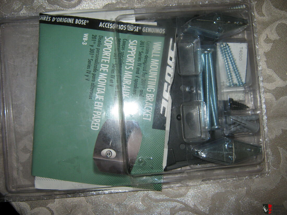 Bose 301 Series IV pair with WB-3 wall mounting brackets Photo #3869523 ...