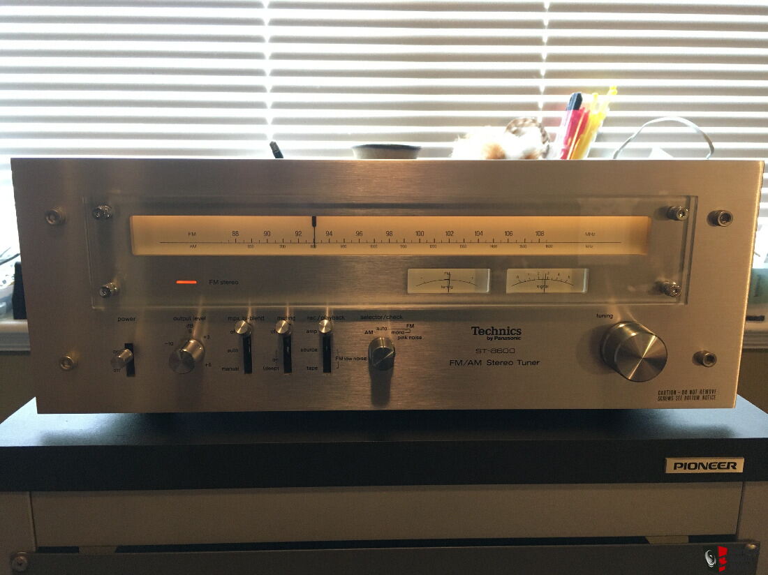 Technics Tuner ST-8600 Photo #3872910 - Canuck Audio Mart