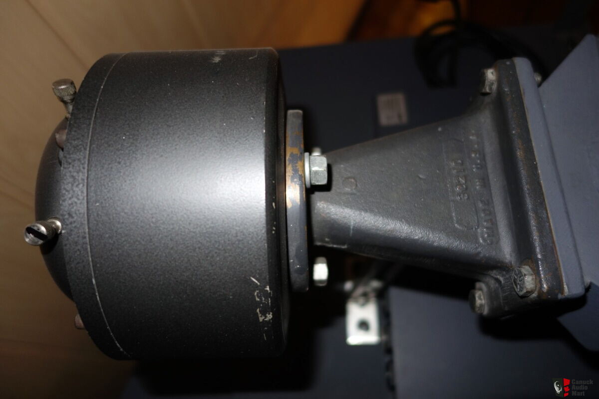 Altec 1005B, Altec 288c, Altec 30210 brass throat, 1005 brackets Photo ...